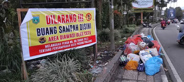 Retribusi Sampah Warga: Ke Mana Perginya? – dailyklik.id