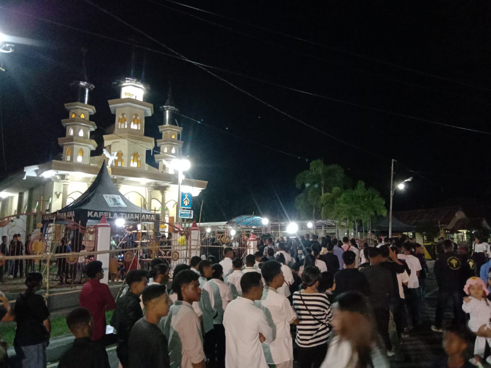 Semana Santa Larantuka: Tradisi Sakral yang Lebih dari Sekadar Wisata ...